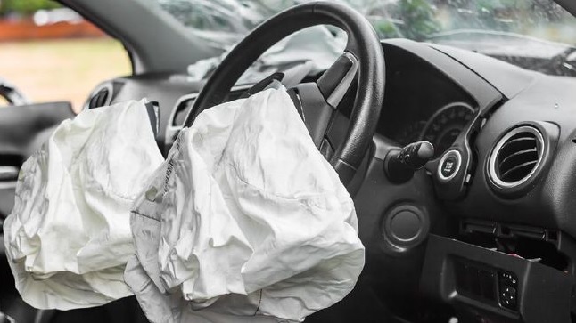 3 Fungsi Airbag Mobil - Orapada